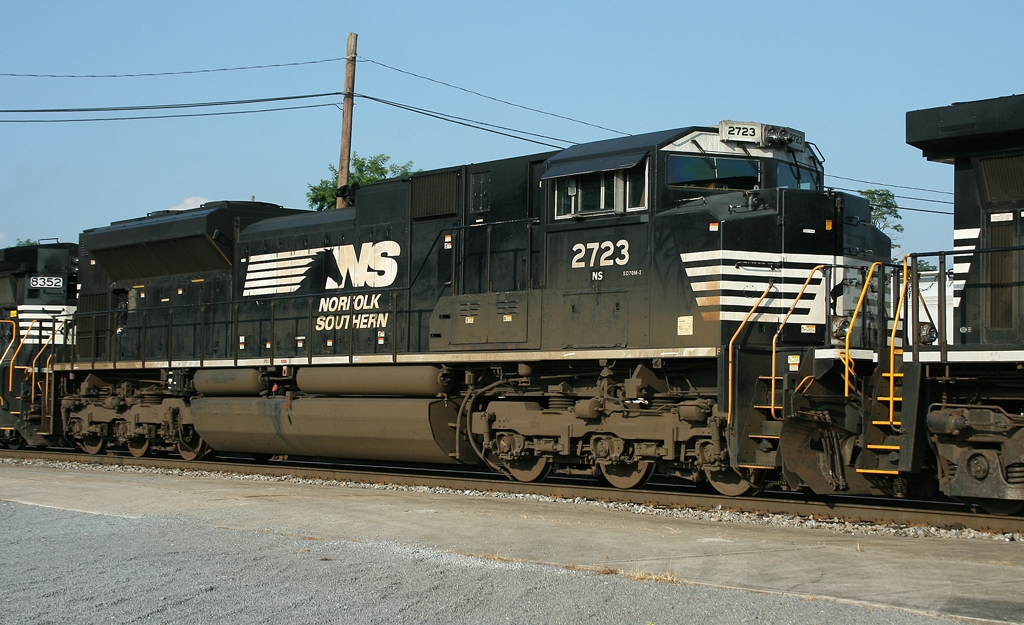 NS 2723
